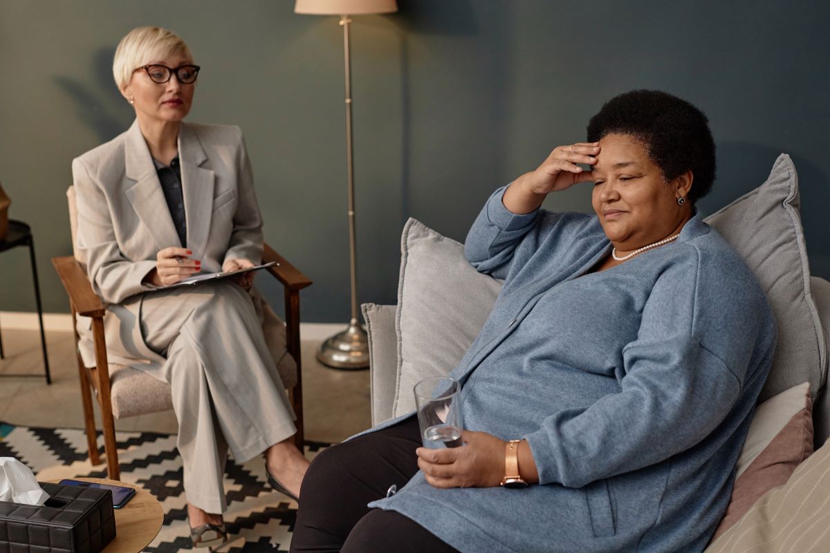 Why Do I Feel Sad for No Reason? Triggers and How to Cope