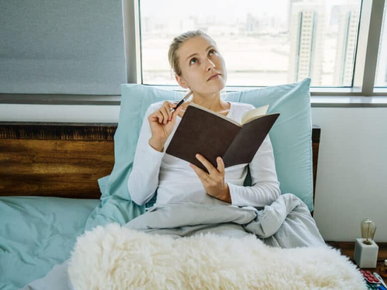 32 Journaling Tips For Beginners - How to Start Journaling