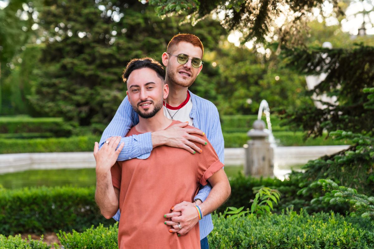 How to Be a Better Boyfriend: 14 Tips to Improve Your Relationship