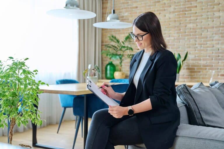 What is LCSW: Understanding Licensed Clinical Social Work