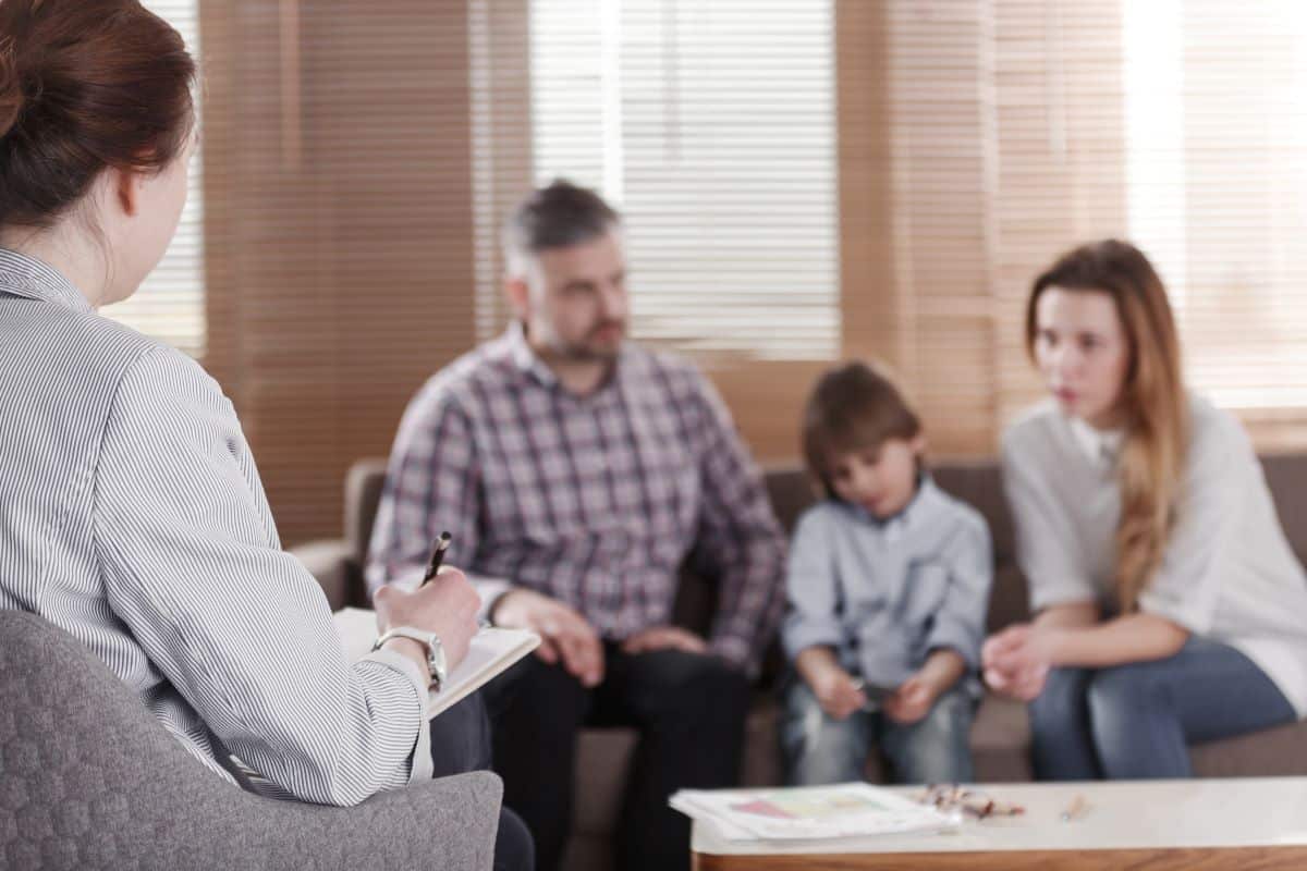 What Is an LMFT: Licensed Marriage and Family Therapy