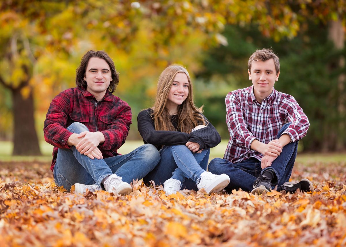 Middle Child Syndrome: Challenges and Solutions